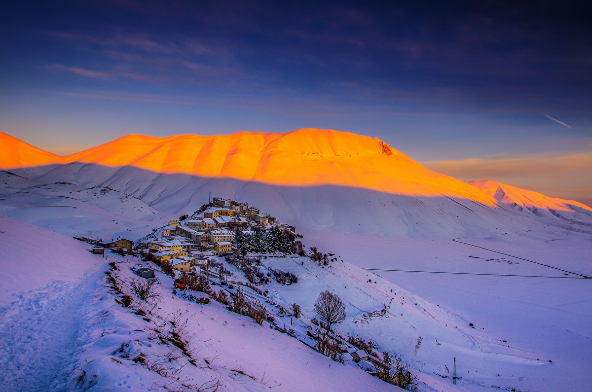 Paesaggio Montano Invernale